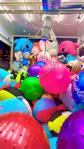 #fallintoshorts Losing & Winning Large Prize at Claw Grabber Machine | Shoutout ‪@808BraydenHI‬