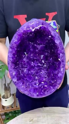 amathys egg Available for sale special price now $ 450 #crystal #malachite #quartzcrystals #labradorite #crystalshop