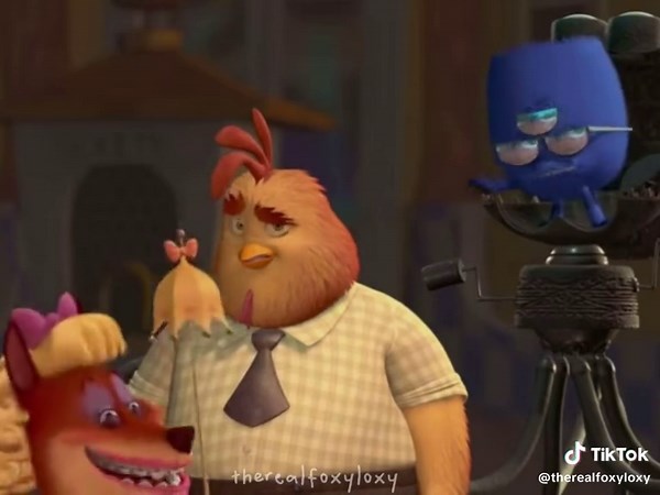 Foxy Loxy Makeup Inspired by Chicken Little