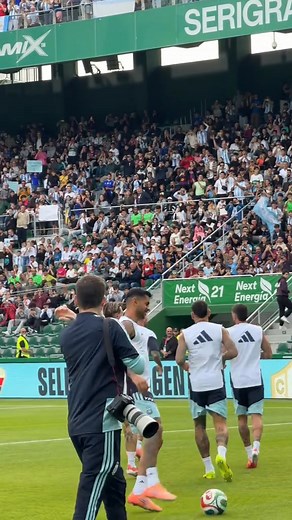 6.4K views · 708 reactions | Just a training session for Messi勞 | FC Barcelona for life | Facebook