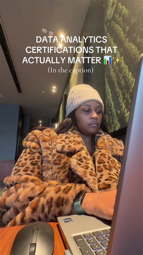 Top 5 Data Analytics Certifications for Beginners