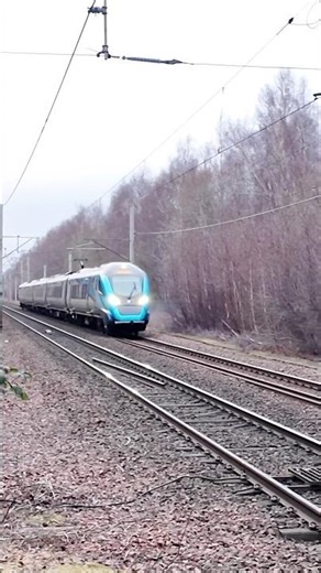 Transpennine Express Class 397 Glasgow Central to Liverpool Lime Street passing Shieldmuir #wcml