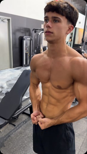 756K views · 366 reactions | This is how I feel being sub 10% body...