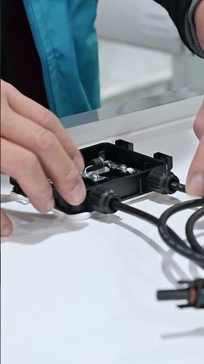 Solar Panel Manual Junction Box Installation: Easy, Precise, and Fun!