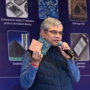 46 projects, 11 States and counting… ✅ Made in Bharat components such as PCBs, Li-ion cells, connectors, camera & display modules, & key sub-assemblies to power the electronics globally | Ashwini Vaishnaw