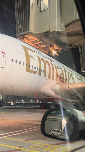 Explore Dubai Airport Experiences and Services