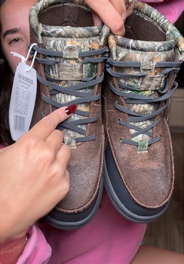 Brand new real tree camo heydude JUST dropped. Find them all at the orange cart! True to size and perfect for hunting season #realtree #realtreeheydude #camoheydudes #mensshoes #shoesformen