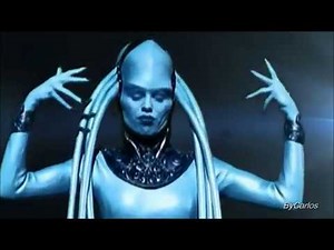 Diva Plavalaguna El Quinto Elemento