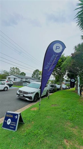 Spirited bidding at 📍 25 Moonarie Street, Sunnybank Hills, led by Team Owen Chen’s Jacky Chu and David Song! A well-executed campaign attracted serious buyers, created strong competition, and delivered a confident result under the hammer. Proof that the right strategy and the right agents make all the difference. ✨ As the sellers shared: “They go above and beyond, leaving no stone unturned to achieve the right price and secure the perfect buyer.” | Place Sunnybank