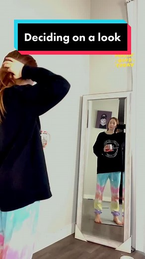 Help me decide in the comments?! #leotard #balletdancer #dancerfit #zoomballetclass #ballet #ootd