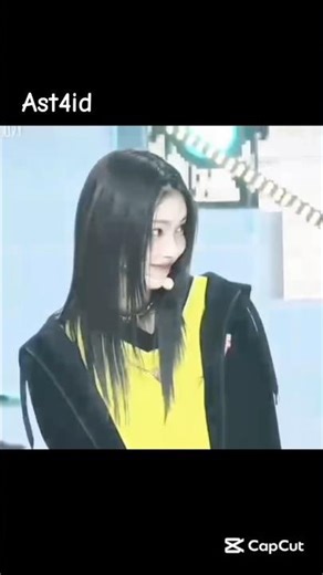 What app did i edit this on (super super difficult) #edit #illit #fyp #dontflop