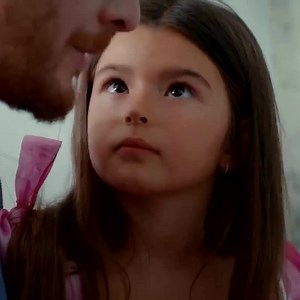 4.8M views · 222K reactions | ¿Hay Algún Padre Tan Bueno Como Serkan Bolat? #LlamasAMiPuerta #SeriesTurcas #SerialeEspañoles | Llamas A Mi Puerta - Sen Çal Kapımı | Facebook