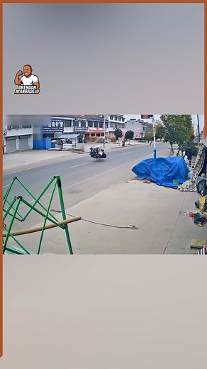 200K views · 1.4K reactions | The perfect timing 臘 | Brendon Ayanbadejo | Facebook