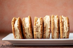 1.2K views | Maple Cream Sandwich Cookies >>> https://joyfilledeats.com/maple-cream-sandwich-cookies/ Maple-flavored cookies filled with maple buttercream? Oh, yes. Keto Maple Cream Sandwich Cookies that have only 5 ingredients are sugar, gluten, & grain-free, low carb, and trim healthy mama friendly? Oh, yes PLEASE. | Joy Filled Eats - Keto, Low Carb, & THM Recipes | Facebook