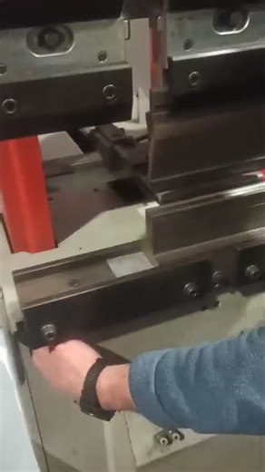 Used TEDA 16.5 Press brake cnc/nc