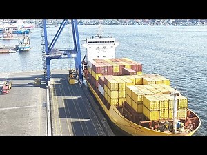Big Containers Coming Down | Span Asia Ship Unloading
