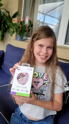 ⭐Аlexa's Show on Instagram: "Absolutely love myFirst Fone R2 Kids Smartwatch Designed for safety and freedom with built-in location tracking, parental controls, and video calling. The myFirst Fone R2 is the perfect first phone, without the dangers of a smartphone. Gives you confidence to explore, learn, and socialize, all while keeping them safely in your loop. You can shop here⬇️⬇️ https://bitly.cx/DuaGp . . @myfirst.tech.usa #myFirstUSA #myFirstCircle #kidssmartwatch #kidssafety #tweentrends #