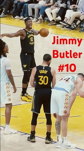 Warriors' Jimmy Butler fumes a bit, but makes the free throw #WarriorsPractice #jimmybuckets