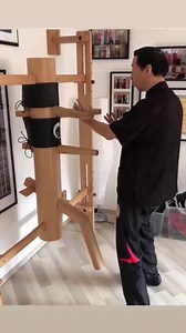 8.8K views · 121 reactions | FIRST SECTION OF THE WING CHUN WOODEN DUMMY . 葉問詠春木人樁第一節 | Grandmaster Ip Man - Wing Chun | Facebook