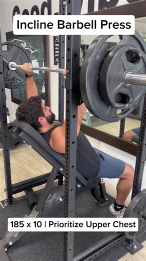 Want a powerful looking chest? Prioritizing incline variations is the key to building a complete, 3D chest. I like to focus on “bending the bar” and pressing the weight over my shoulders when completing each rep. What’s your number one tip for incline press? 👇 Want a plan built for YOU? Get personalized training & nutrition guidance to finally hit your goals. DM me “TRAINING” to get started and I’ll give you **50% OFF your first month! #thekgmethod #thekgmethodapp #onlinepersonaltraining #onlin