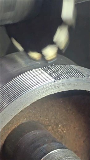 Knurling Process on Lathe Machine | Diamond Grip Pattern #machine #lathe #milling #shorts #ytshorts