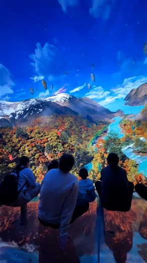 This immersive experience puts you at the heart of the action 😲🎥 | UNILAD Tech