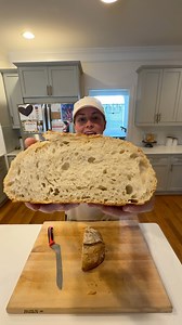 67K views · 1K reactions | Refresh stale sourdough bread in 10 minutes!!﫶 #sourdoughbread #sourdoughforbeginners #sourdoughtipsandtricks | The Real Sourdough Mom | Facebook