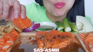 300K views · 5.4K reactions | ASMR SALMON SASHIMI SPICY DIPPING SAUCE (EATING SOUNDS) NO TALKING | ASMR For You | Facebook
