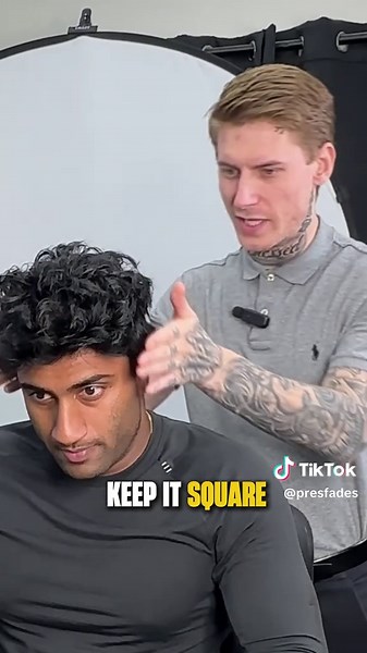 ✂️ Most barbers don’t listen. Naresh sat down asking for something precise: a low taper, clean enough for business, sharp enough to last. Every detail mattered — where the taper starts, how the flow sits, even how the cut grows back. That’s the difference between a rushed $30 fade and a premium consultation cut. When you invest in precision, you don’t just look fresh today — you look sharp all week. 👉 Ready for your own upgrade? Book now through the link in my bio. #Presfades #GentlemensCut #Lo