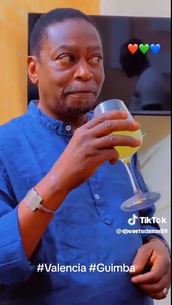 Vidéos de OuvertureMedia (@ouverturemedia) avec son original - OuvertureMedia