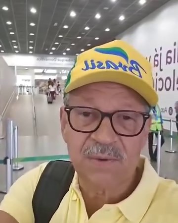 2K views · 509 reactions | Manifestação contra indicação de Flávio Dino ao STF Local: Av.Paulista Data: 10.12.2023 Desembargador Sebastião Coelho embarcando para São Paulo para participar da manifestação. | NasRuas | Facebook