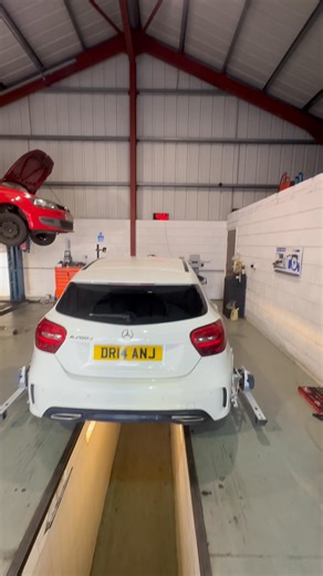 How many 16 yr olds are tracking cars up ? 😎🔧 well done Dan your doing me proud | Paul Best at Old Forge Garage Wakefield