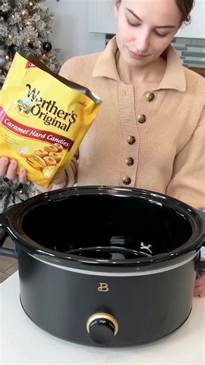 Easy Crockpot Treats #recipe #unitedstates #easyrecipe #unitedstatesrecipes #food