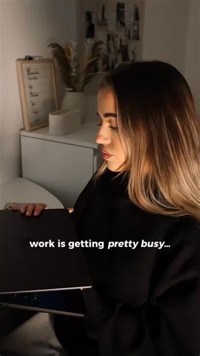 🤎 we’re hiring. I’m looking for a social media assistant to join the ibl team and assist with client content, scheduling, editing, captions & creative input. ✨ this position is on a freelance basis & can be done completely remotely but ideally in the same time-zone. you’ll need experience in the following: 🤎 canva 🤎 linkedin, instagram, tiktok & facebook 🤎 capcut 🤎 notion you can apply via the link in my bio. #socialmediaagency #socialmediaassistant #socialmediarole | Invision by Lottie