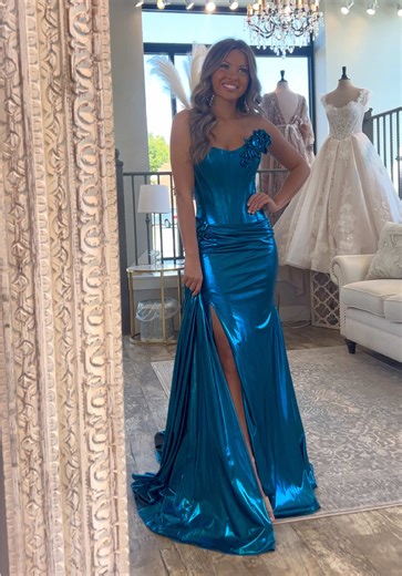 Megan Moroney Inspired Prom Dress Trends for 2025