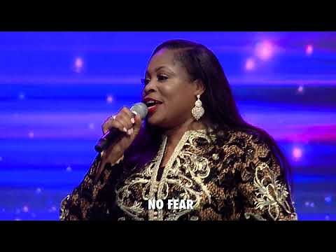SINACH: I LIVE TO PRAISE Featuring OBI SHINE