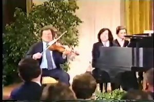 YouTube - Itzhak Perlman Chopin Nocturne in C#minor