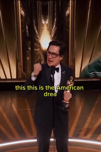 Ke Huy Quan wins an Oscar for Best Supporting Actor in 2023 #kehuyquan #oscars #speech #actor #everythingeverywhereallatonce