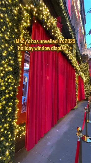 [LINK IN BIO] Macy’s iconic holiday window displays are officially BACK for the 2025 season ✨🤩 Which window was your fav? Tap the link in our bio to learn more about this year’s display! #mysecretnyc #lifestyle | Secret NYC