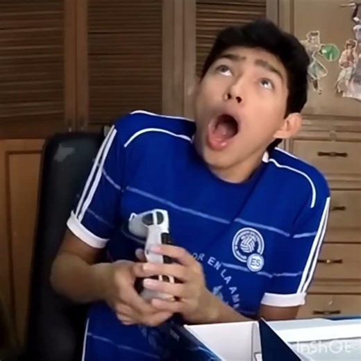 Feliz año nuevo use me audio pls