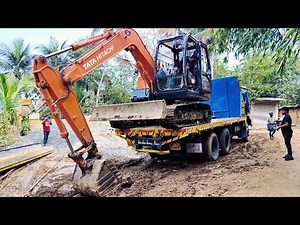 Heavy Excavator Loading on Truck 😱 | Extreme JCB Skills #viralvideo #jcb