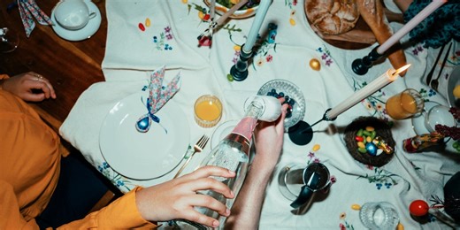 Che sapore ha il Natale nel mondo, le tradizioni più belle (e più strane)