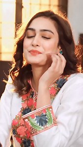 Kinna karda pyar😻❤️ #trendingreels#explorereels#reelsinstagram#reelitfeelit | Mugu Gupta