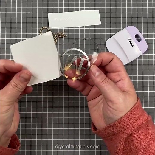 HOW TO MAKE YOUR OWN MONOGRAM KEYCHAINS #shorts