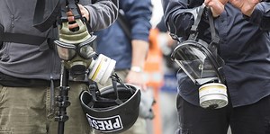 Safety tips for journalists in conflict zones