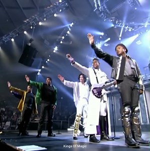 1.4M views · 66K reactions | The Jacksons performed together one last time at Madison Square Garden, New York City, during Michael Jackson’s 30th Anniversary Celebration, Live at MSG (2001) | Kings Of Magic | Facebook