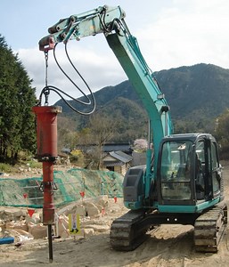 Powerful Rock Splitter - Hirado Kinzoku Kogyo Co.,Ltd.