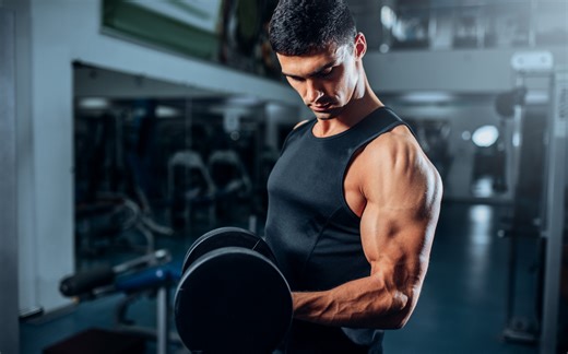 Over 40 and Want Muscle? This Trainer-Backed 7-Move Plan Gets Results – Fitness Volt