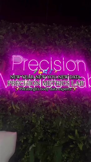 New year. New goals. But do you actually know your numbers? 👀📊STOP guessing your health goals—and start measuring them at @precisionmetricslab👏 Shoutout to Precision Metrics Lab — Pittsburgh’s go-to performance testing & body data experts! 🧠💪They’re all about science over guesswork so you can crush your goals with clarity this year 👏 🔬 What they offer: ➡️ DEXA Scans – gold-standard body composition muscle, fat & bone data 📈✨ ➡️ VO₂ Max Fitness Test – see how your heart & lungs really per