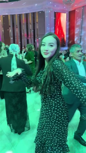 Zhaniya (@zhani.sm)’s videos with original sound - Val